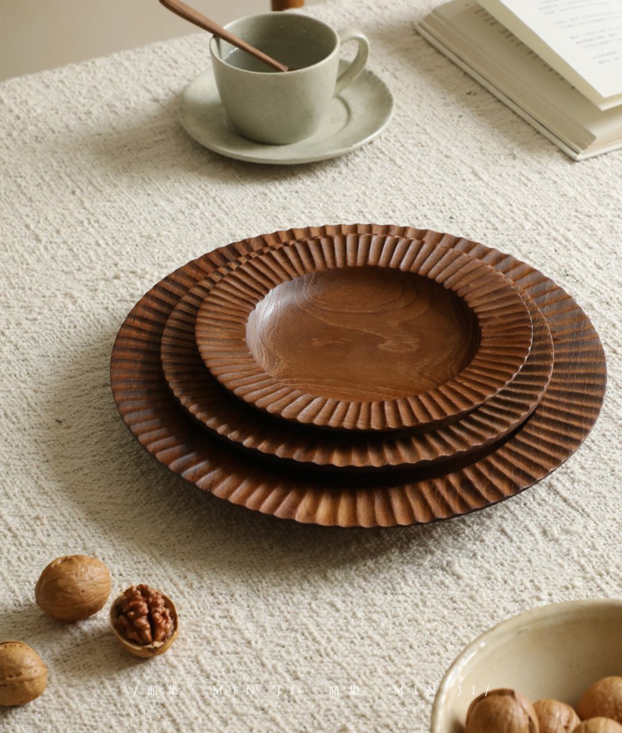 Lace Plate - Elegant Vintage Tableware Design | ZM Home